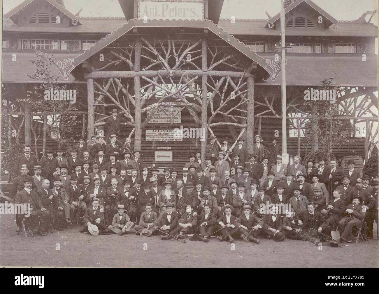 Co ant hi-res stock photography and images - Alamy