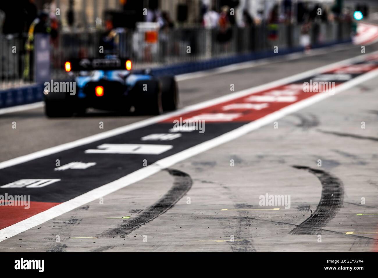 tyre, pneu, marks during 2019 Formula 1 FIA world championship, Bahrain ...