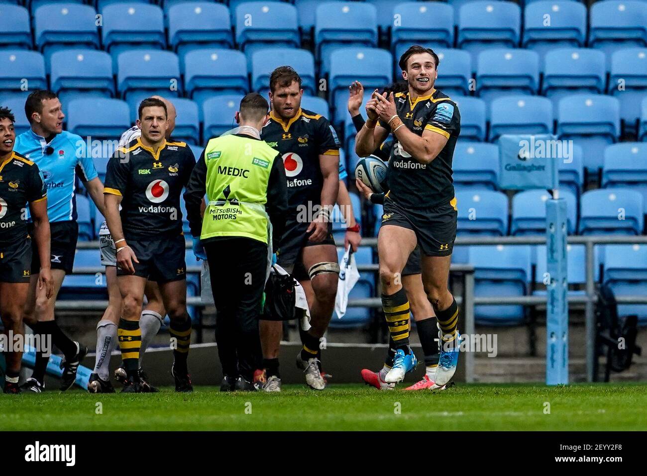 Josh bassett wasps 2021 hi-res stock photography and images - Alamy