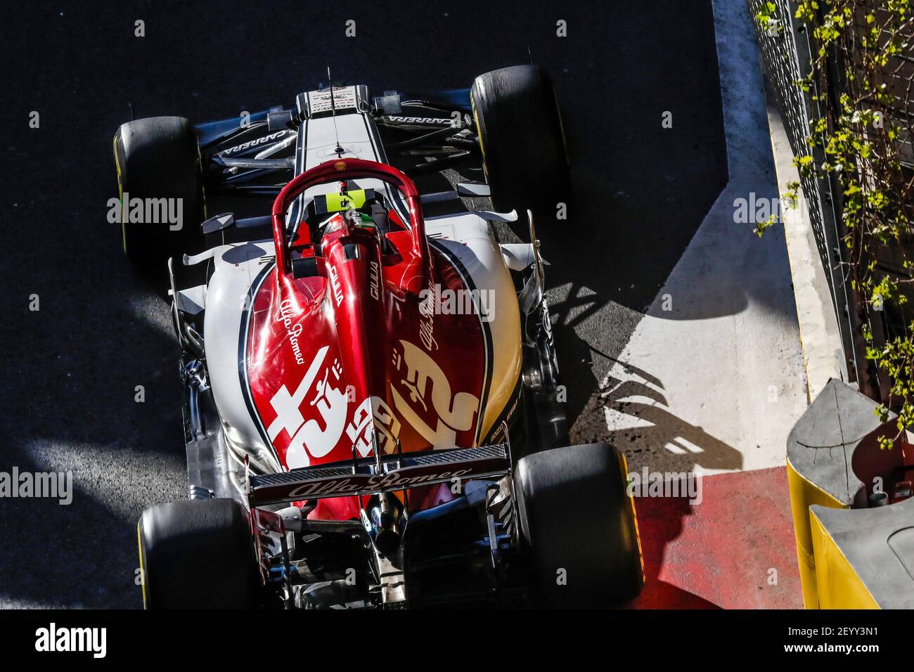 99 GIOVINAZZI Antonio (ita), Alfa Romeo Racing C38, action during the ...