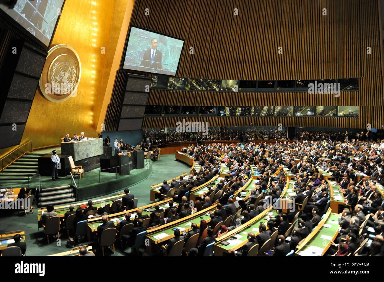 25 September 2012 - New York, NY - President Barack Obama addresses the ...