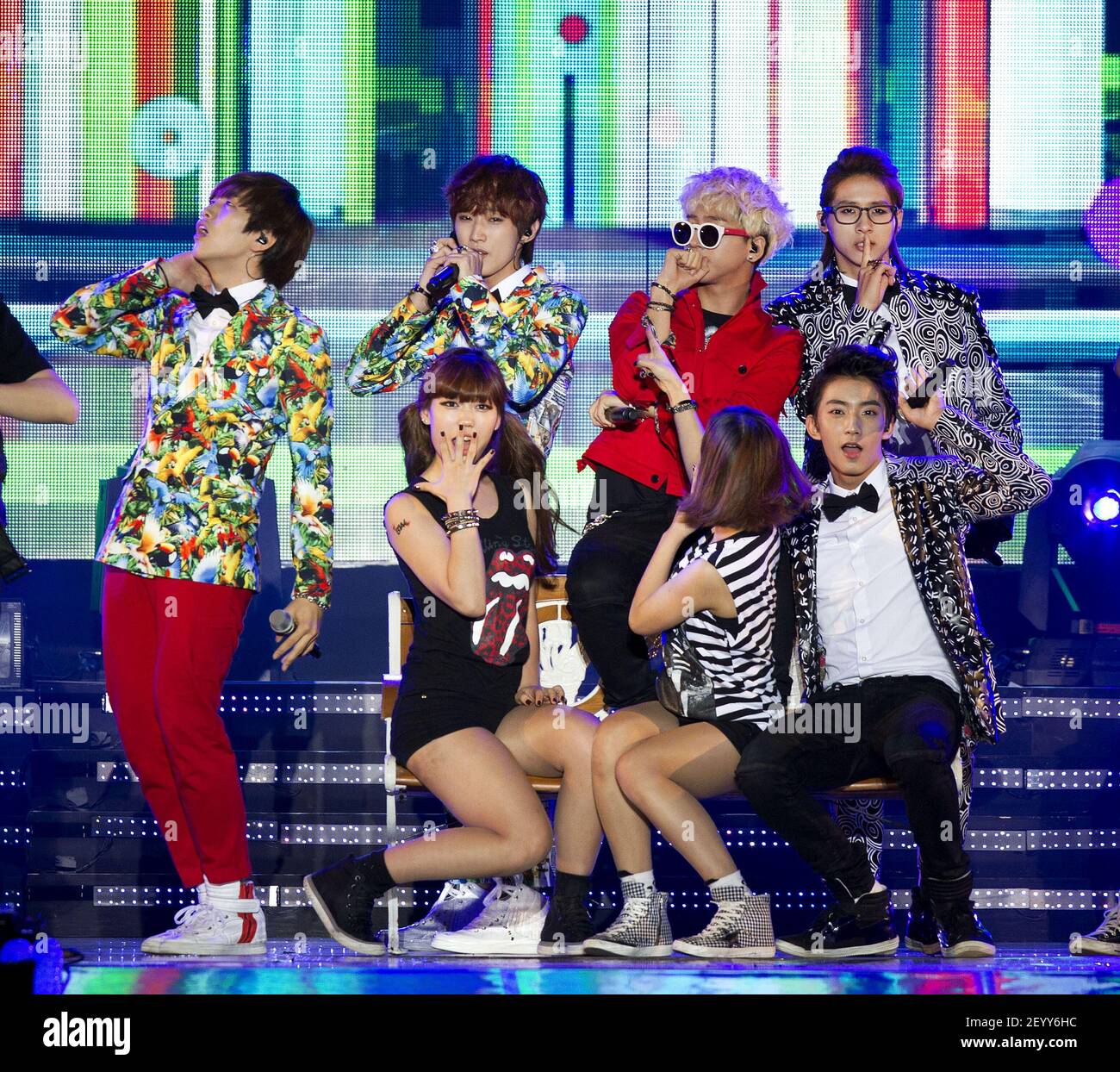 23 September 2012 - Gyeongju, South Korea : South Korean K-Pop boys ...
