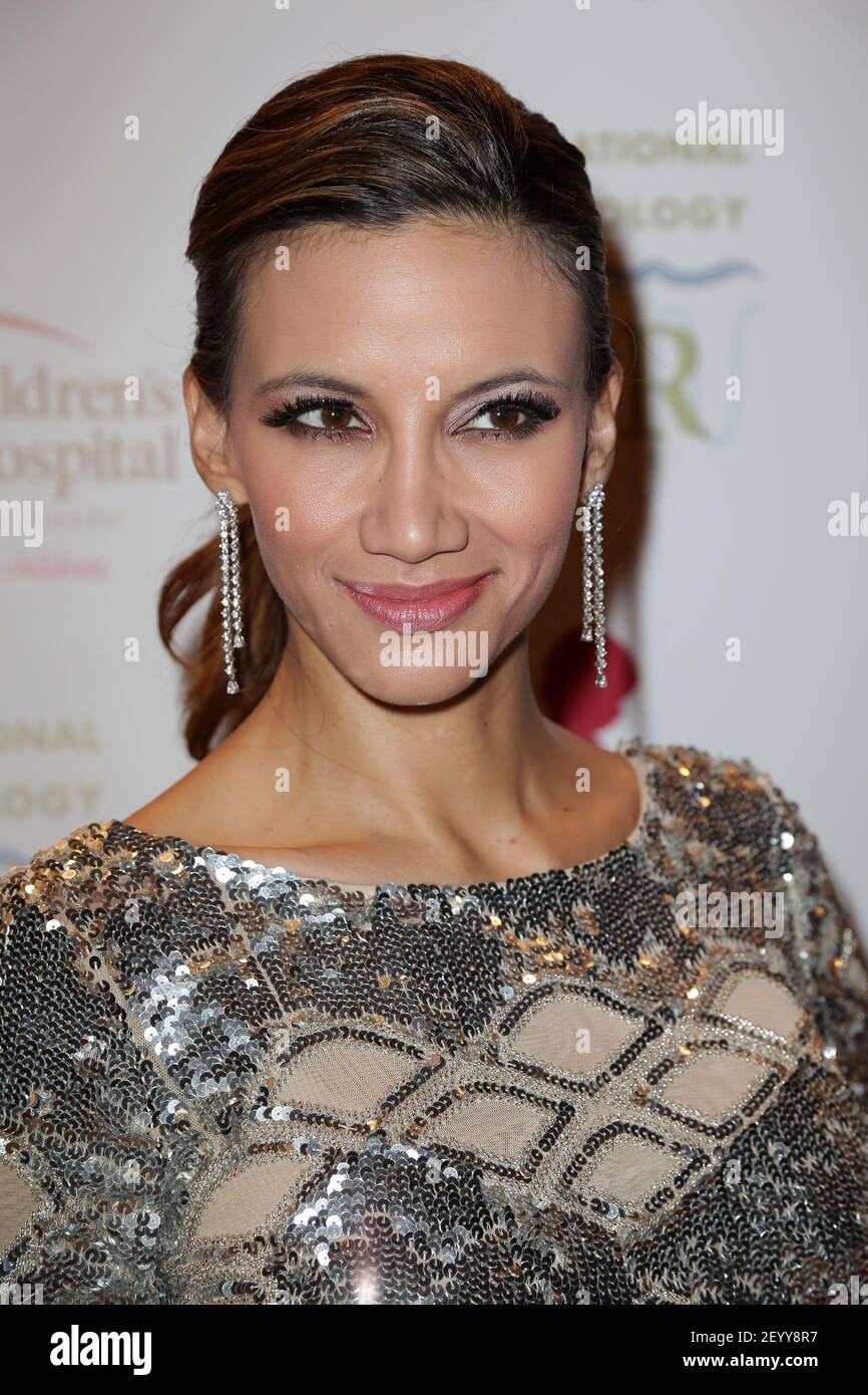 29 September 2012 - Miami, Florida - Argelia Atilano (Univision MQB ...