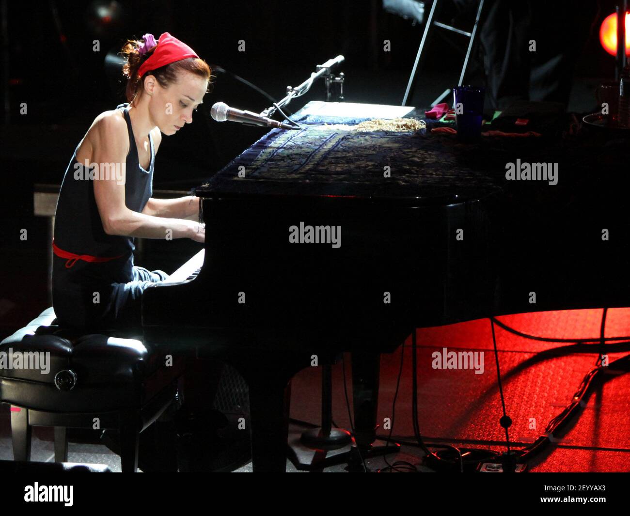 October 3, 2012 - Atlanta, GA - Pop songstress Fiona Apple made a stop ...