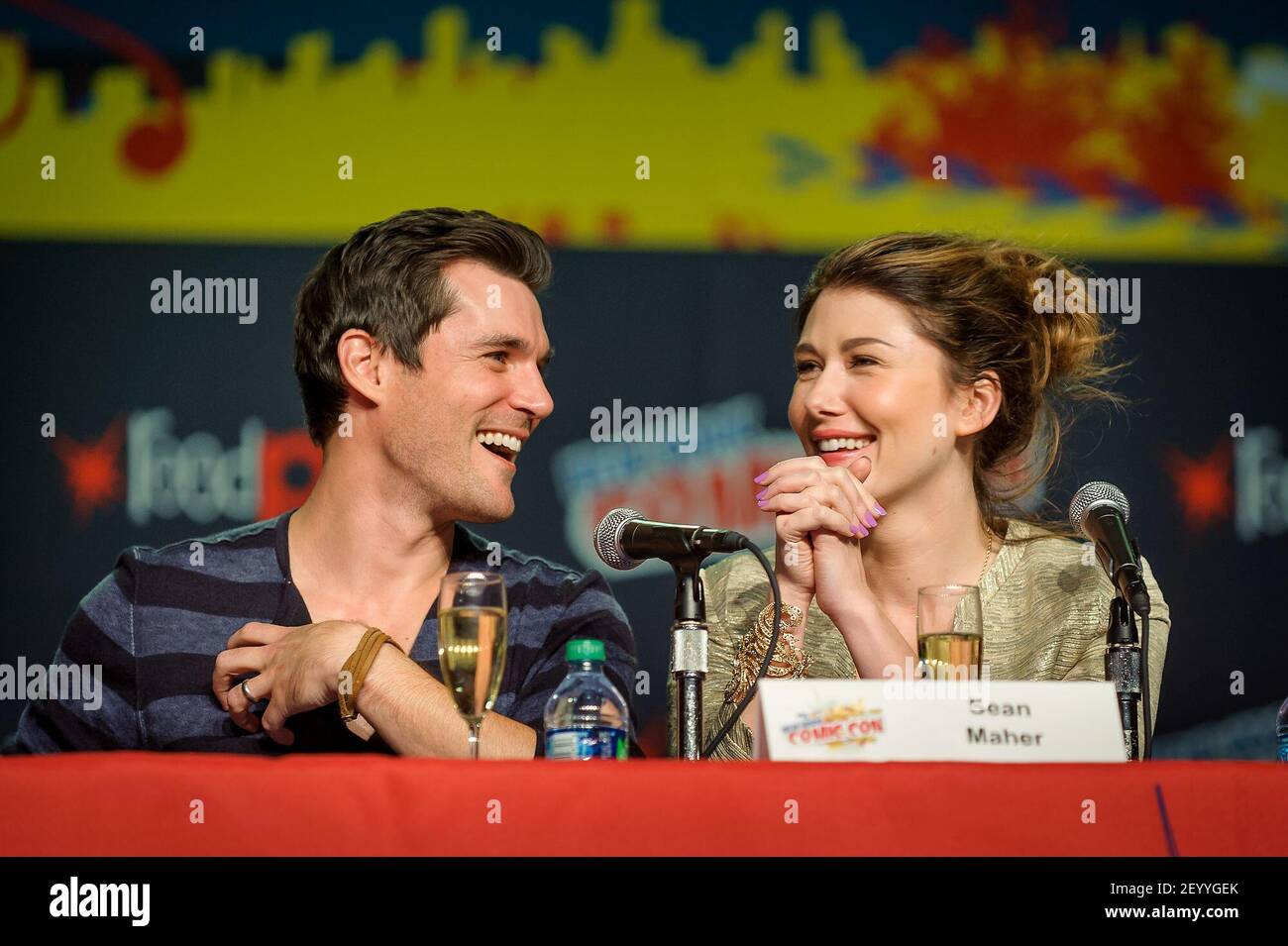 Jewel staite firefly hi-res stock photography and images - Alamy