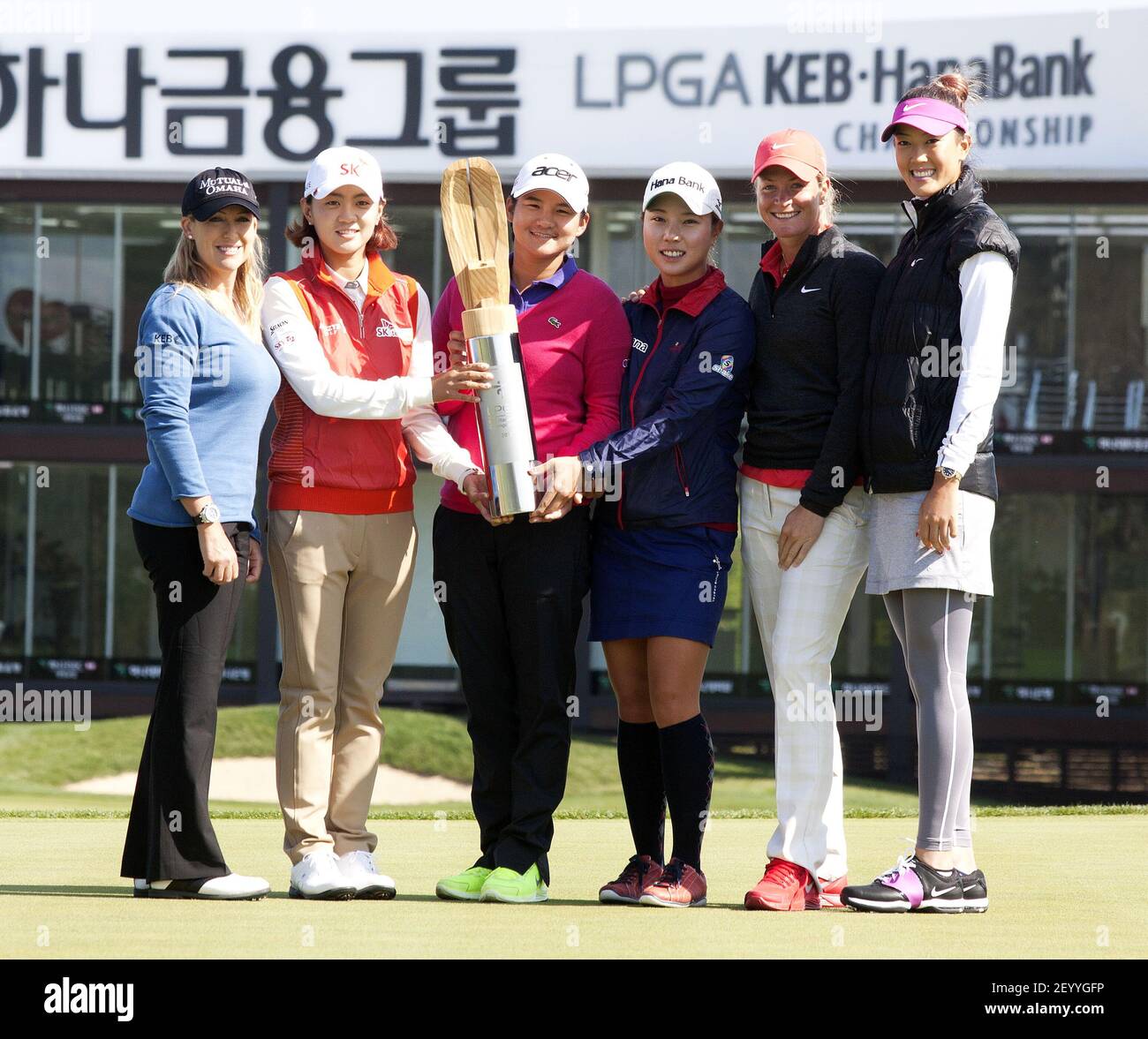 15 October 2012 - Incheon, South Korea : (L to R) LPGA golf players ...