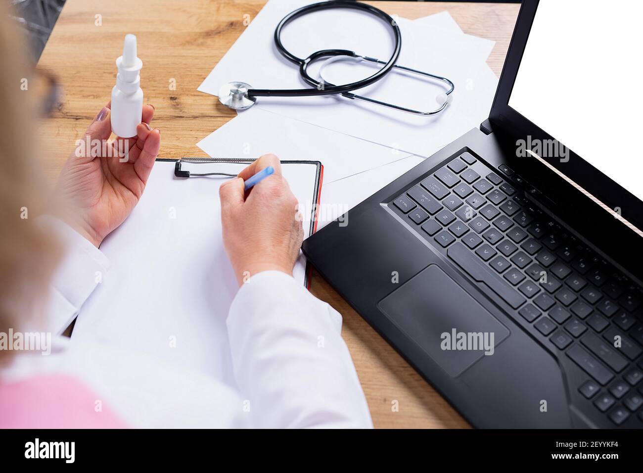Online medical consultation. Healthcare concept. Health insurance ...