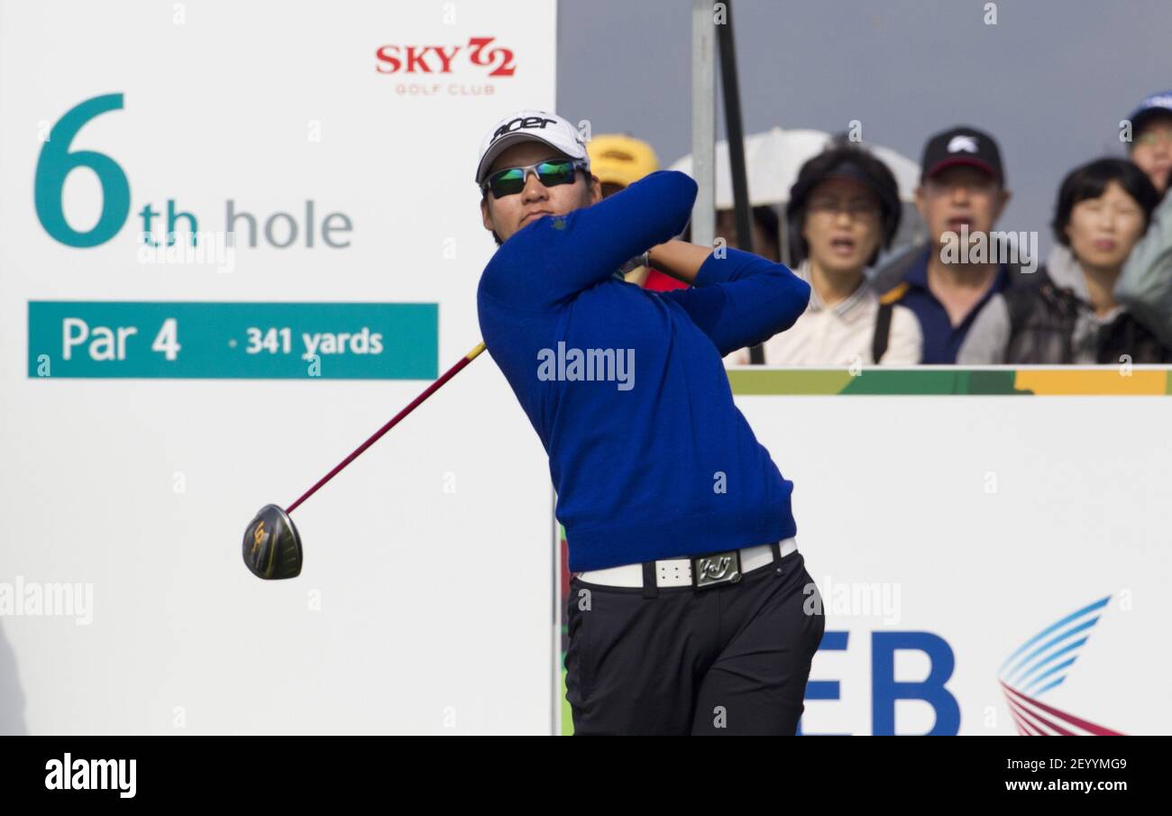 20 October 2012 - Incheon, South Korea : Yani Tseng plays a shot during ...