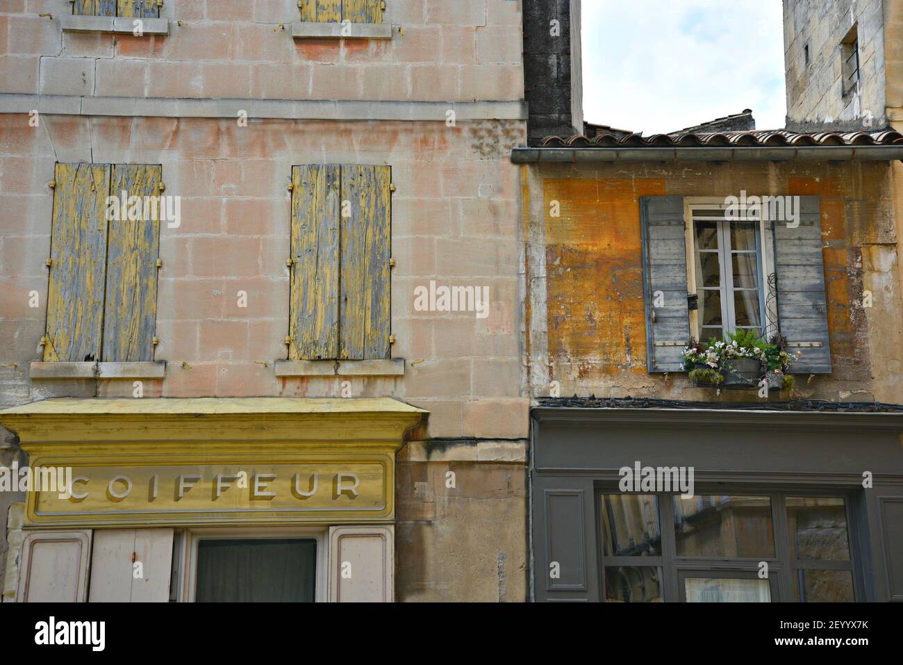 Antique Provençal style house facade in the historic center of Saint ...