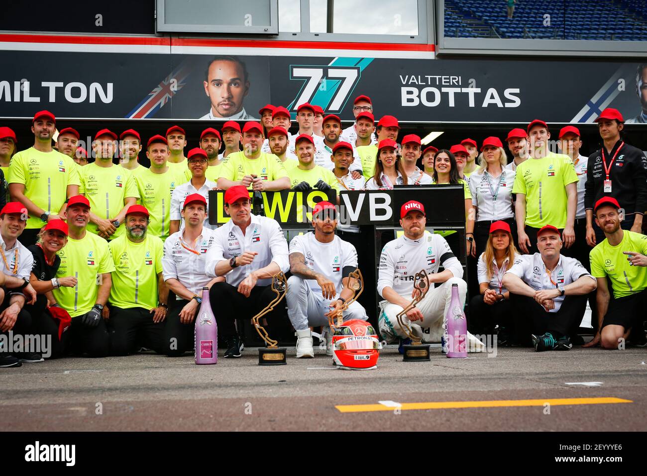 celebration of Mercedes Team with WOLFF Toto (aut), Team Principal ...