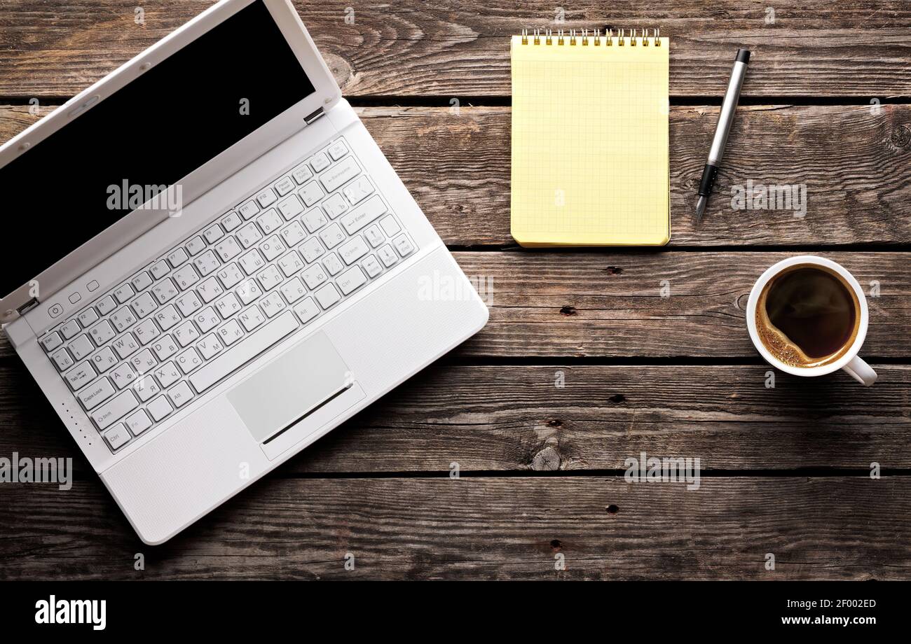 Keyboard pen list coffee hi-res stock photography and images - Alamy