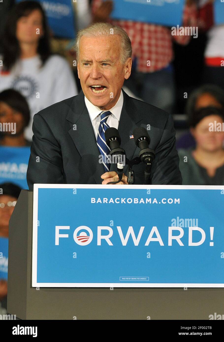 29 October 2012 - Youngstown, OH - Vice President JOE BIDEN speaks at a ...