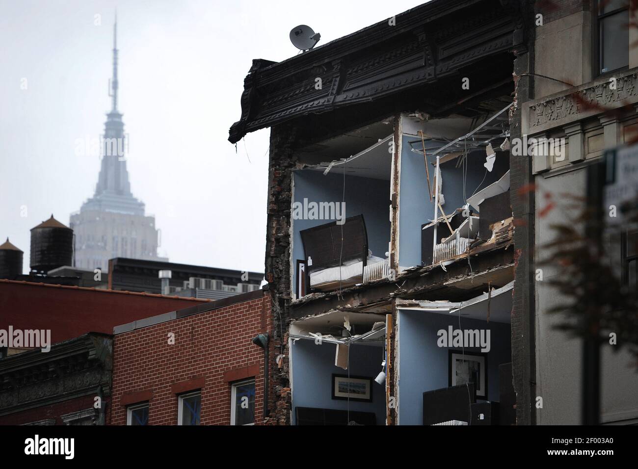 30 October 2012 - New York - The Empire State building looms in the ...