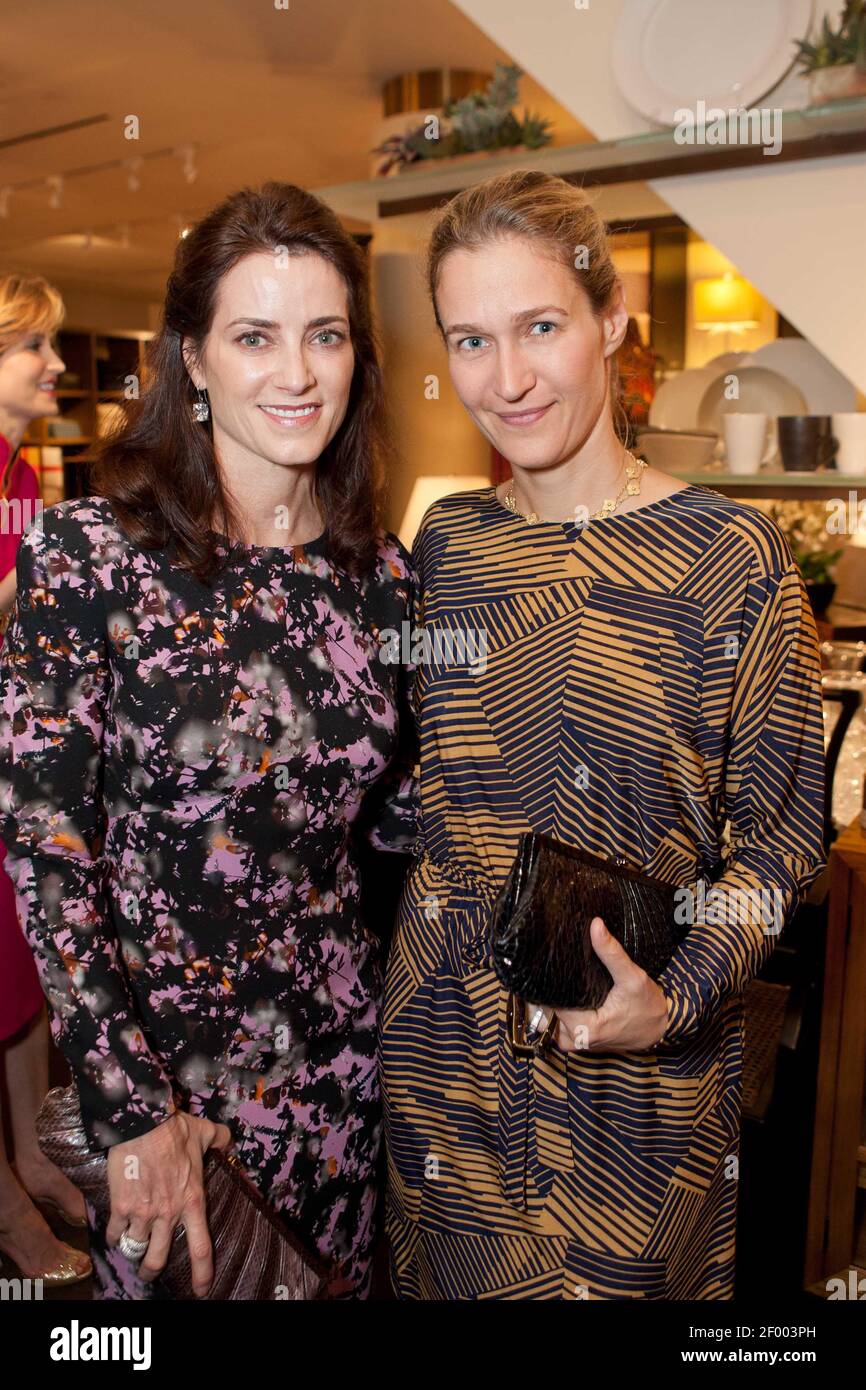 Carol Bonnie, Nina Stanford - 25 October 2012 - San Francisco, CA ...