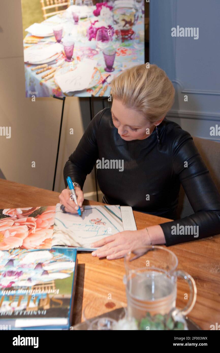 Danielle Rollins - 25 October 2012 - San Francisco, CA - Gump's ...