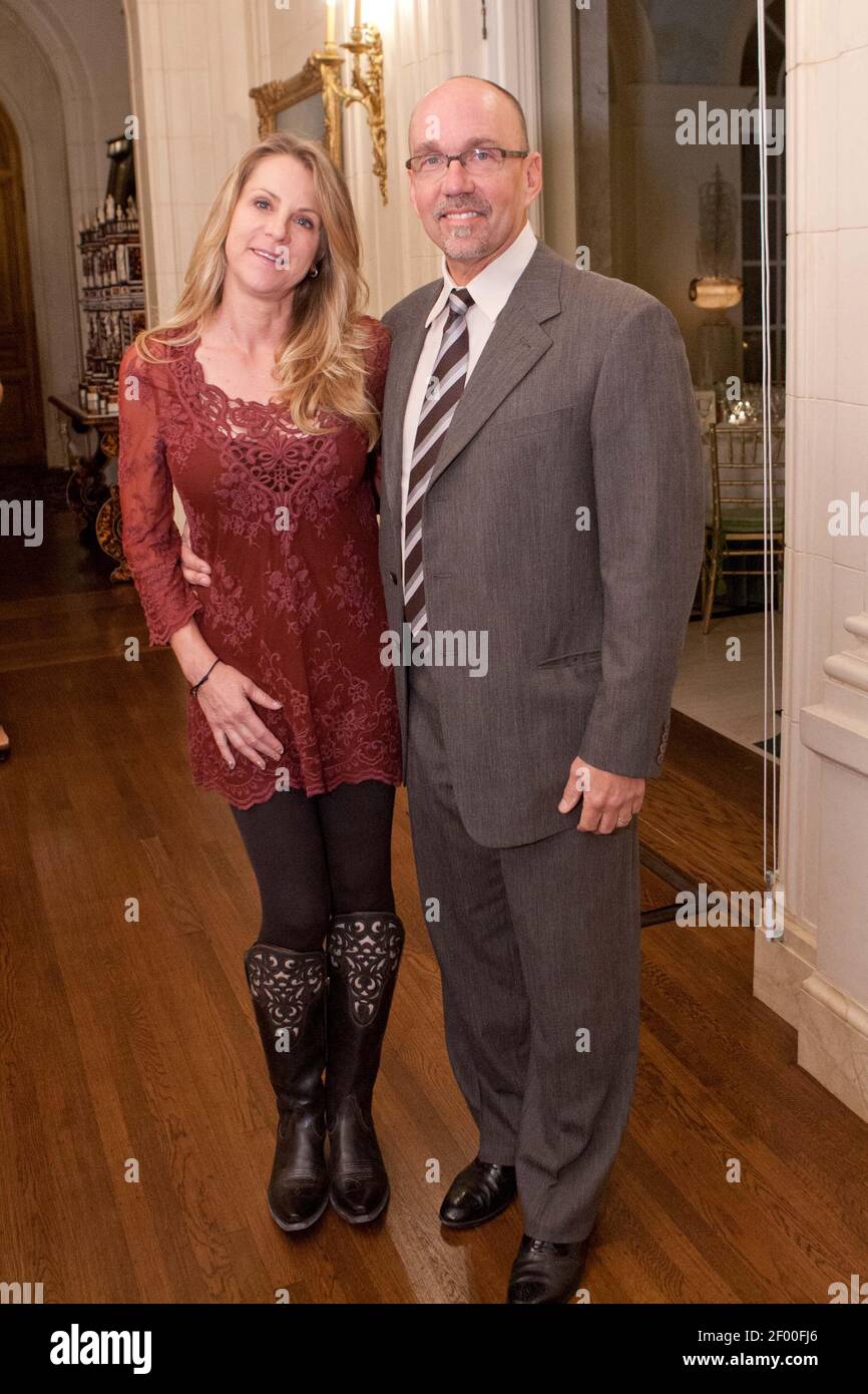 Jennifer Waitte, Barry Waitte - 7 November 2012 - San Francisco, CA ...