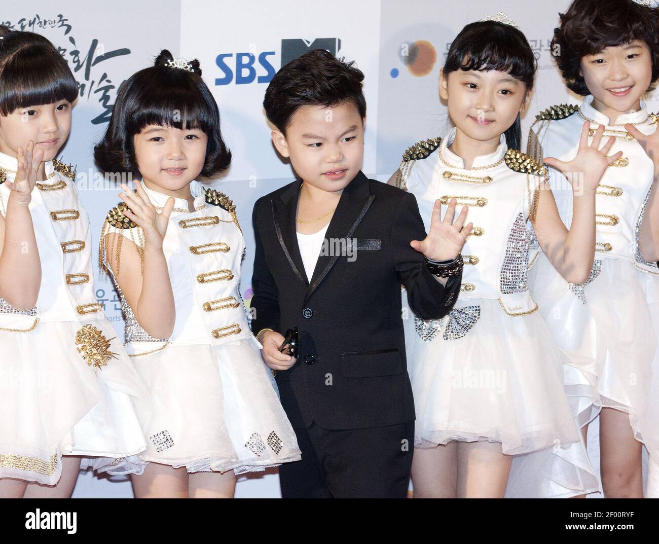 19 November 2012 - Seoul, South Korea : South Korean young boy Hwang ...