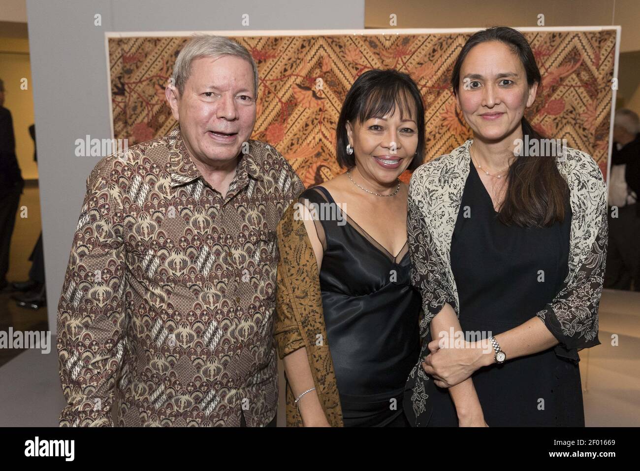 Glen Vinson, Joan Vinson, Natasha Reichle - 30 November 2012 - San ...