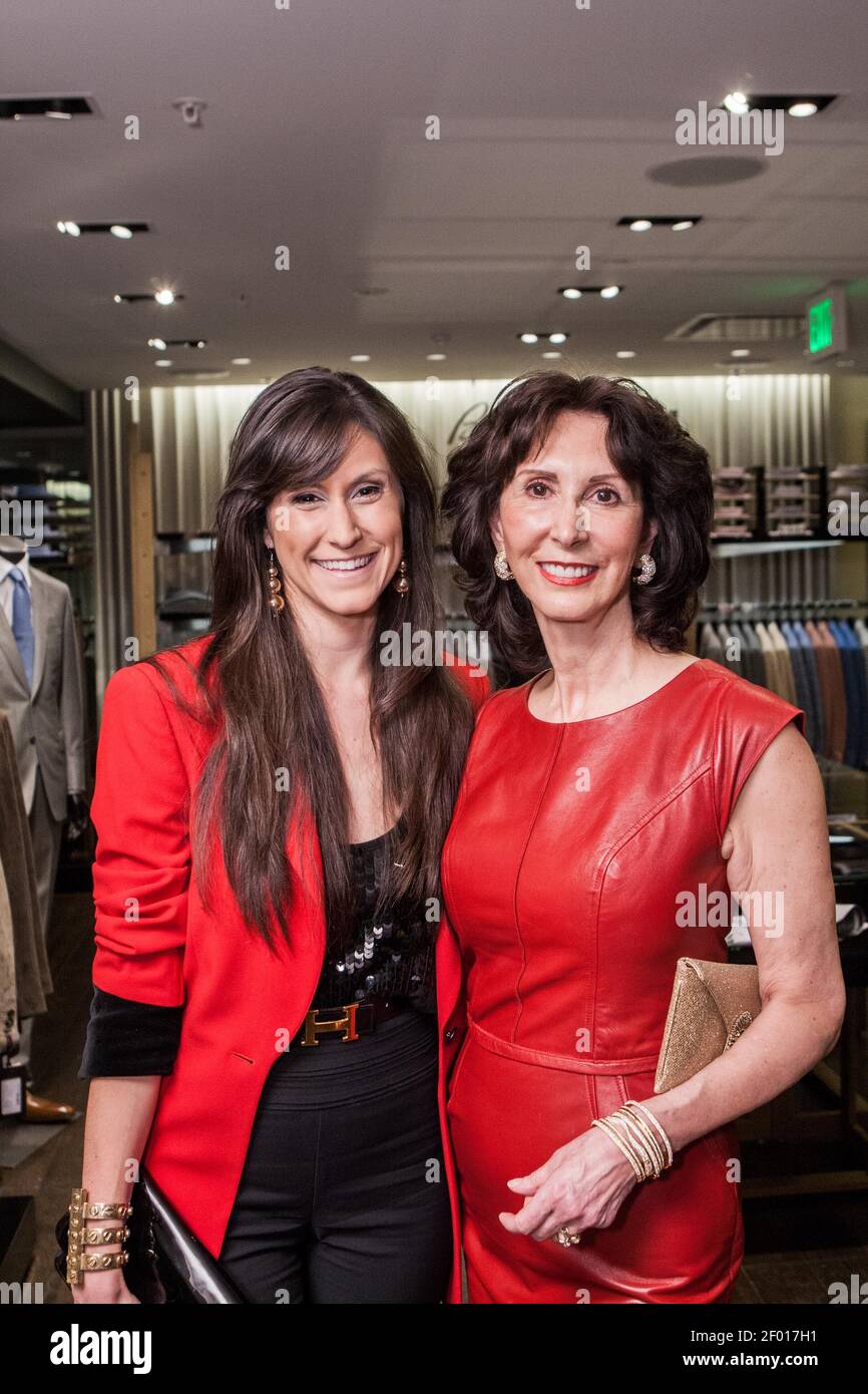 Samantha Duvall, Carolyn Chandler - 5 December 2012 - San Francisco, CA ...