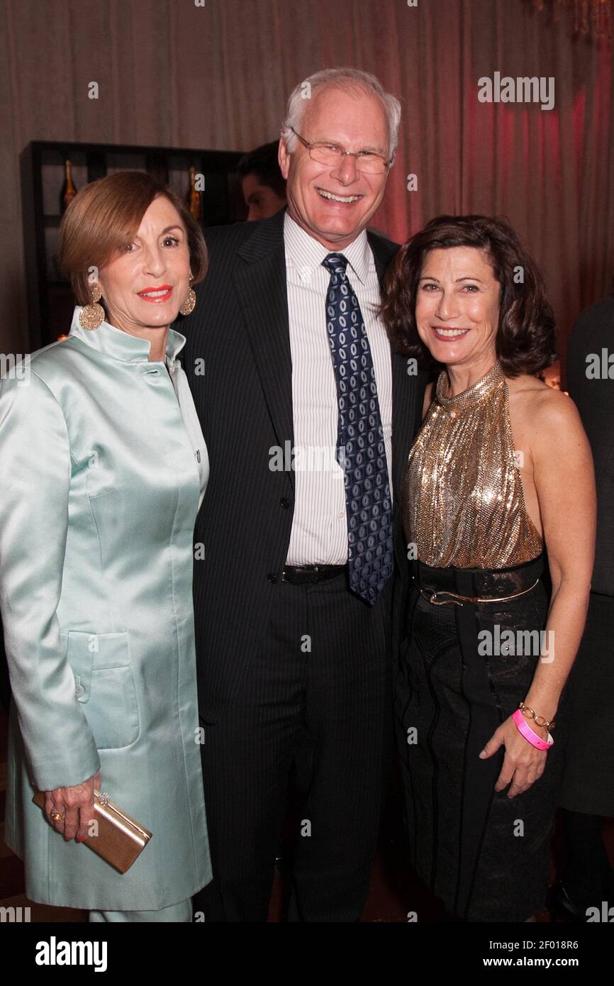 Marsha Monro (UCSF Partners in Care, Fundraising & Events), Mark Laret ...