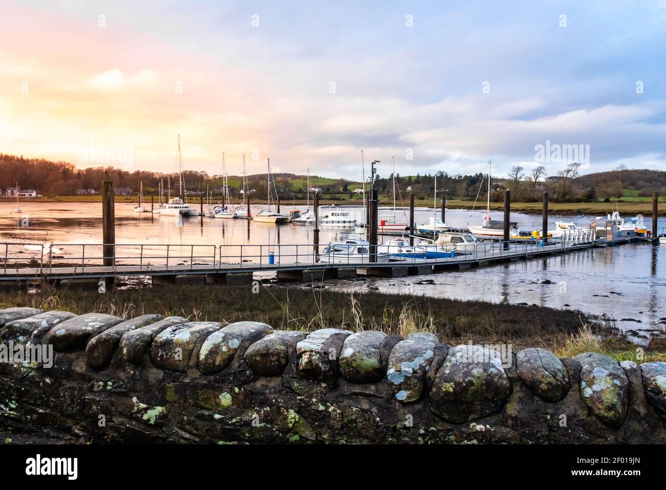 Kirkcudbright kirkcudbright harbour dumfries galloway hi-res stock ...
