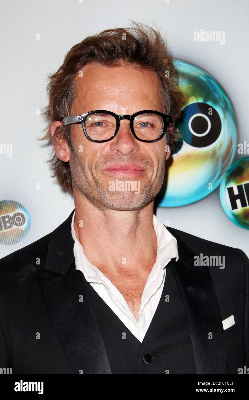 15 January 2012 - Hollywood, CA - Timothy Olyphant arrives to the HBO ...