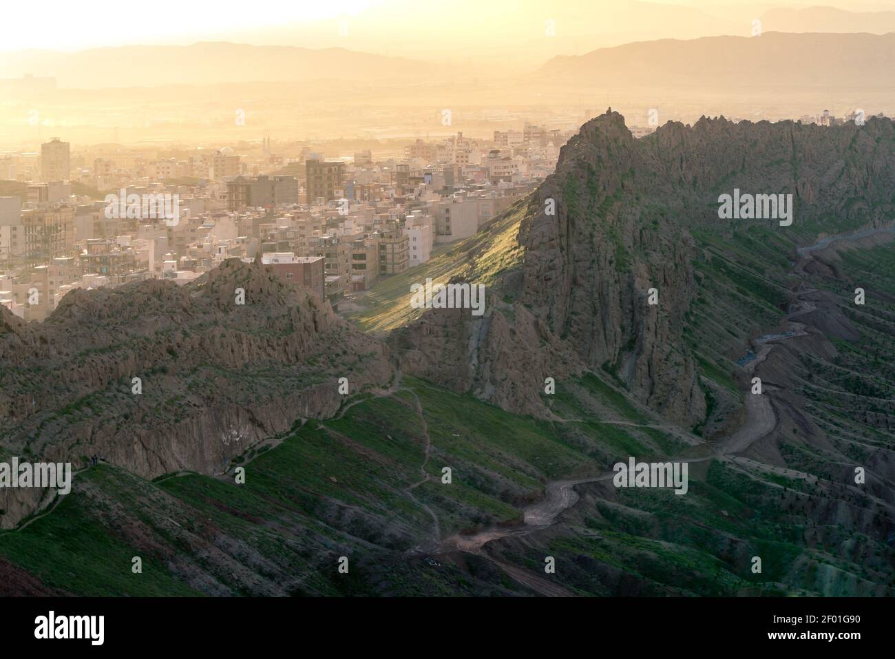 Qom city hi-res stock photography and images - Alamy