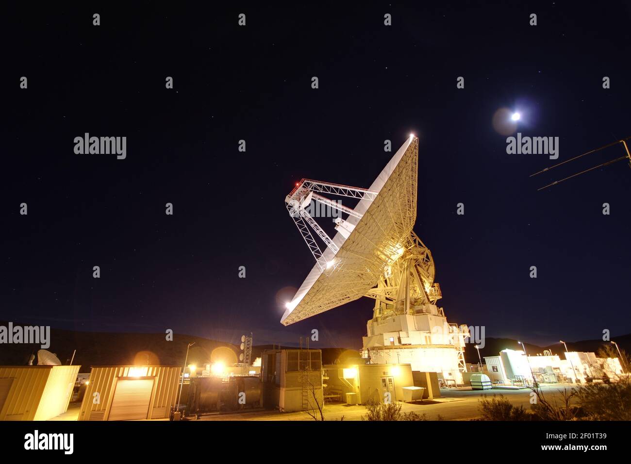 Late night in the desert: Goldstone's 230-foot (70-meter) antenna ...
