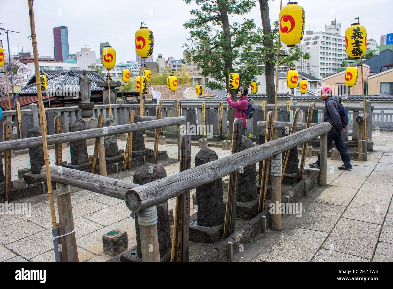 Tokyo, Japan. Sengaku-ji, a Soto Zen Buddhist temple. Final resting ...