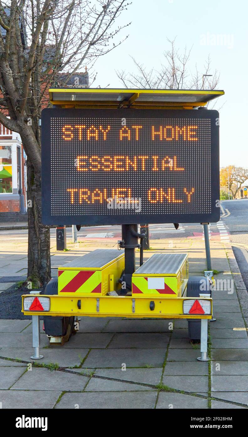 Electronic highway sign hi-res stock photography and images - Alamy