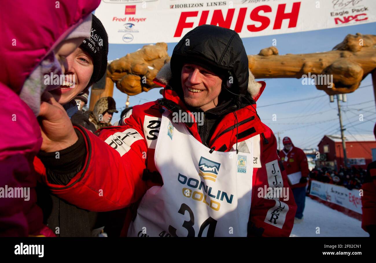 Dallas Seavey greets his daughter, Annie, and wife, Jen, after he ...