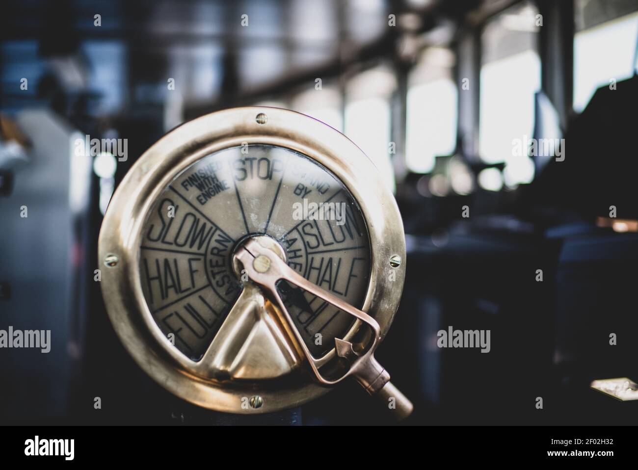 Ship speed indicator hi-res stock photography and images - Alamy