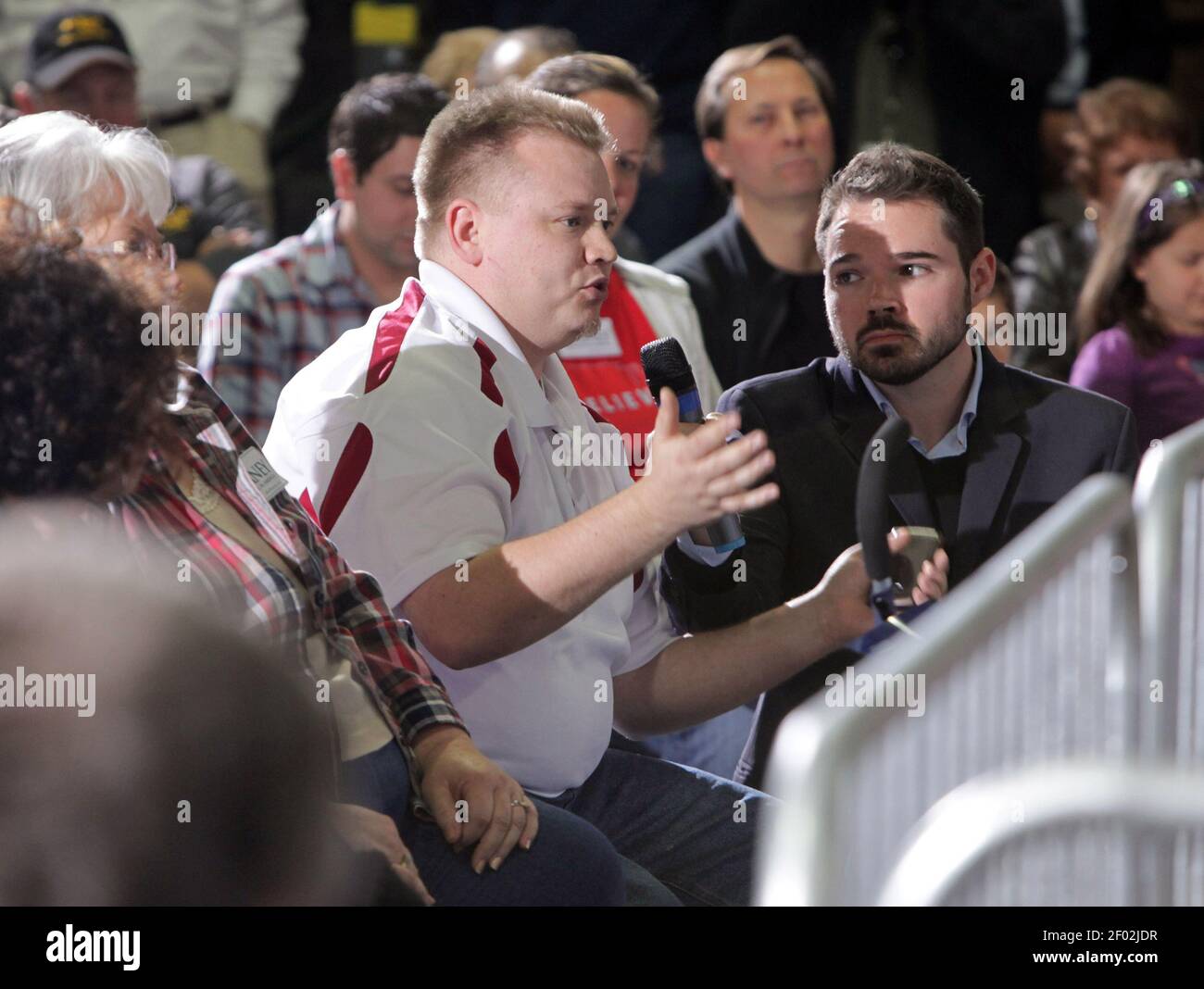 Michael Blackburn asks GOP presidential hopeful Mitt Romney a question ...