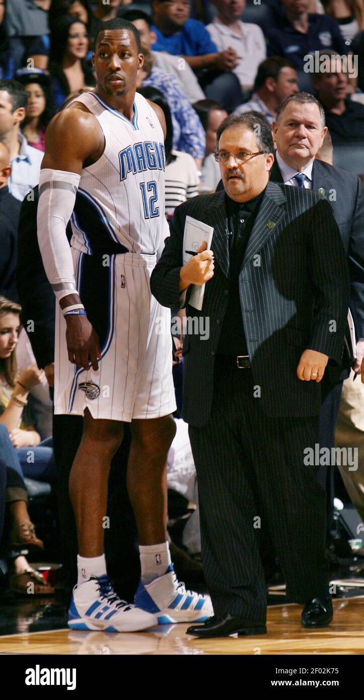Orlando coach Stan Van Gundy and center Dwight Howard are pictured ...