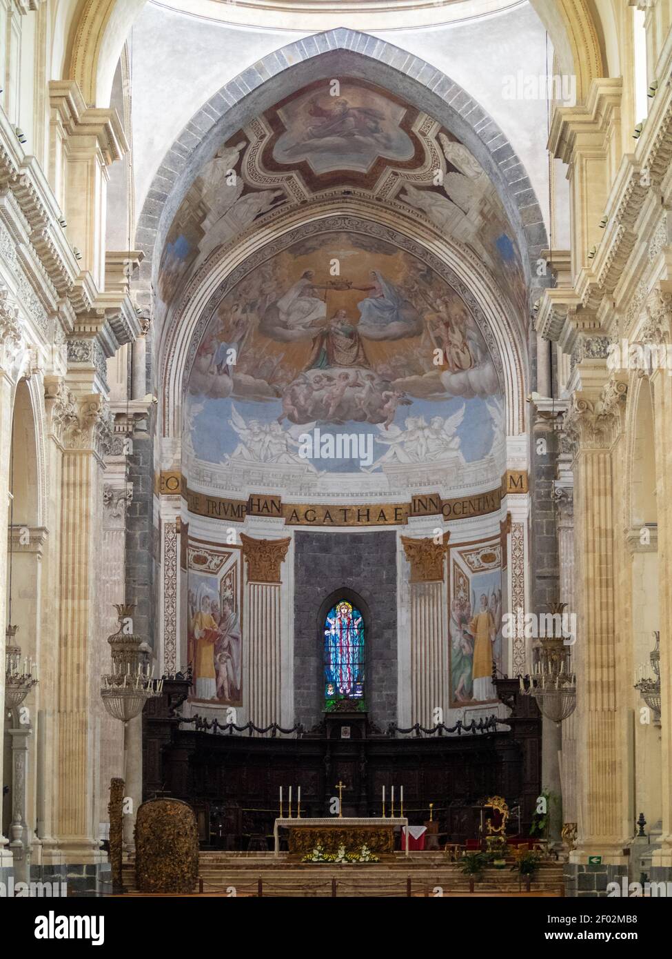 Altar of the virgin mary hi-res stock photography and images - Alamy