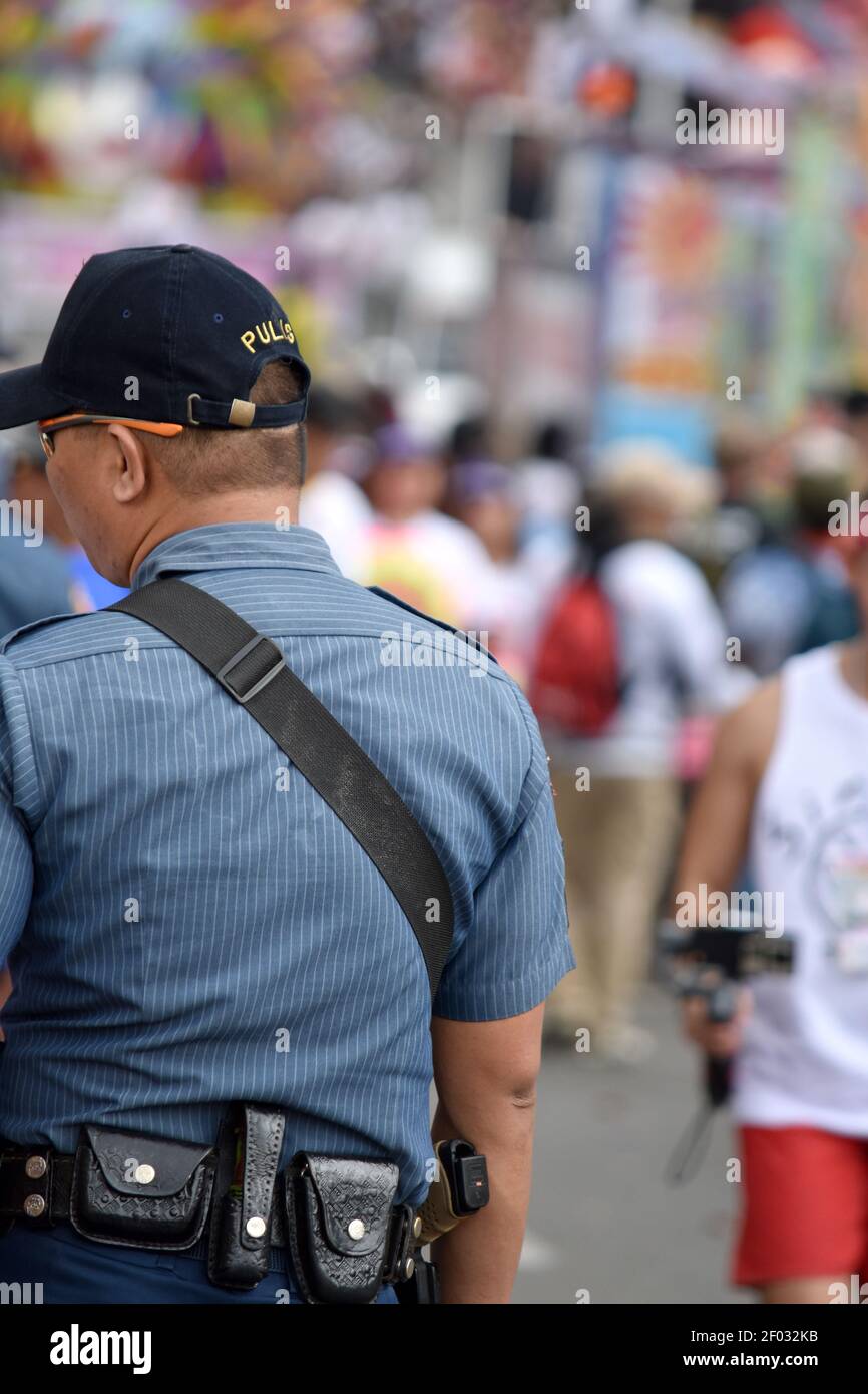 Philippine Police Officer At Public Event Stock Photo - Alamy