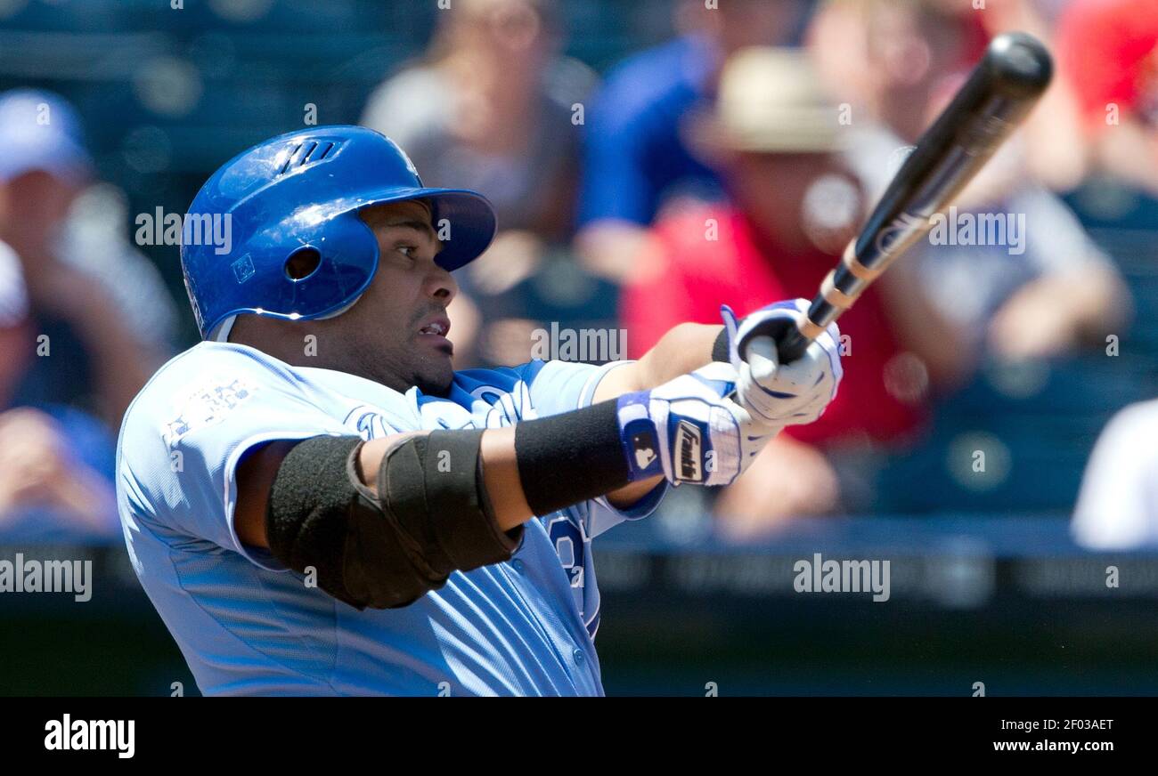 Kansas City Royals' Brayan Pena (27) follows through on a single in the ...