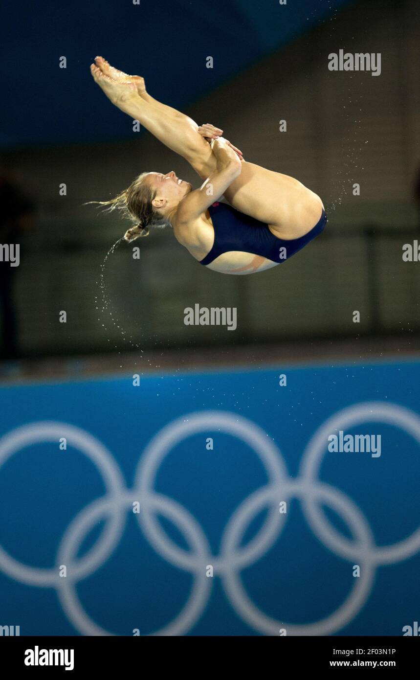 USA's Brittany Viola diving in the women's 10m platform preliminary ...