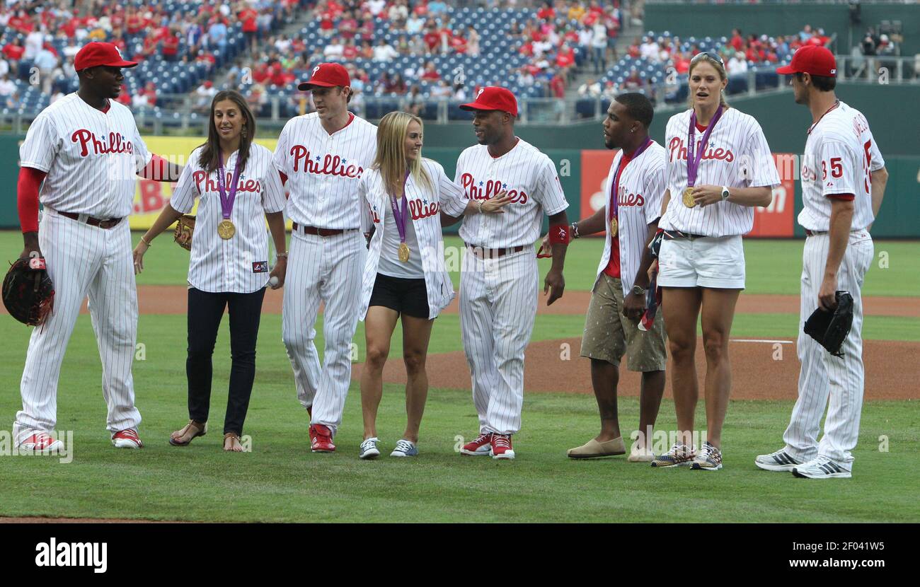 Olympic gold medals Carli Lloyd, Heather Mitts, Jordan Burroughs, Susan ...