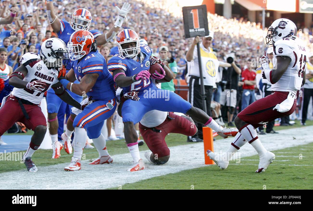 Florida tight end Omarius Hines scores against South Carolina in the ...