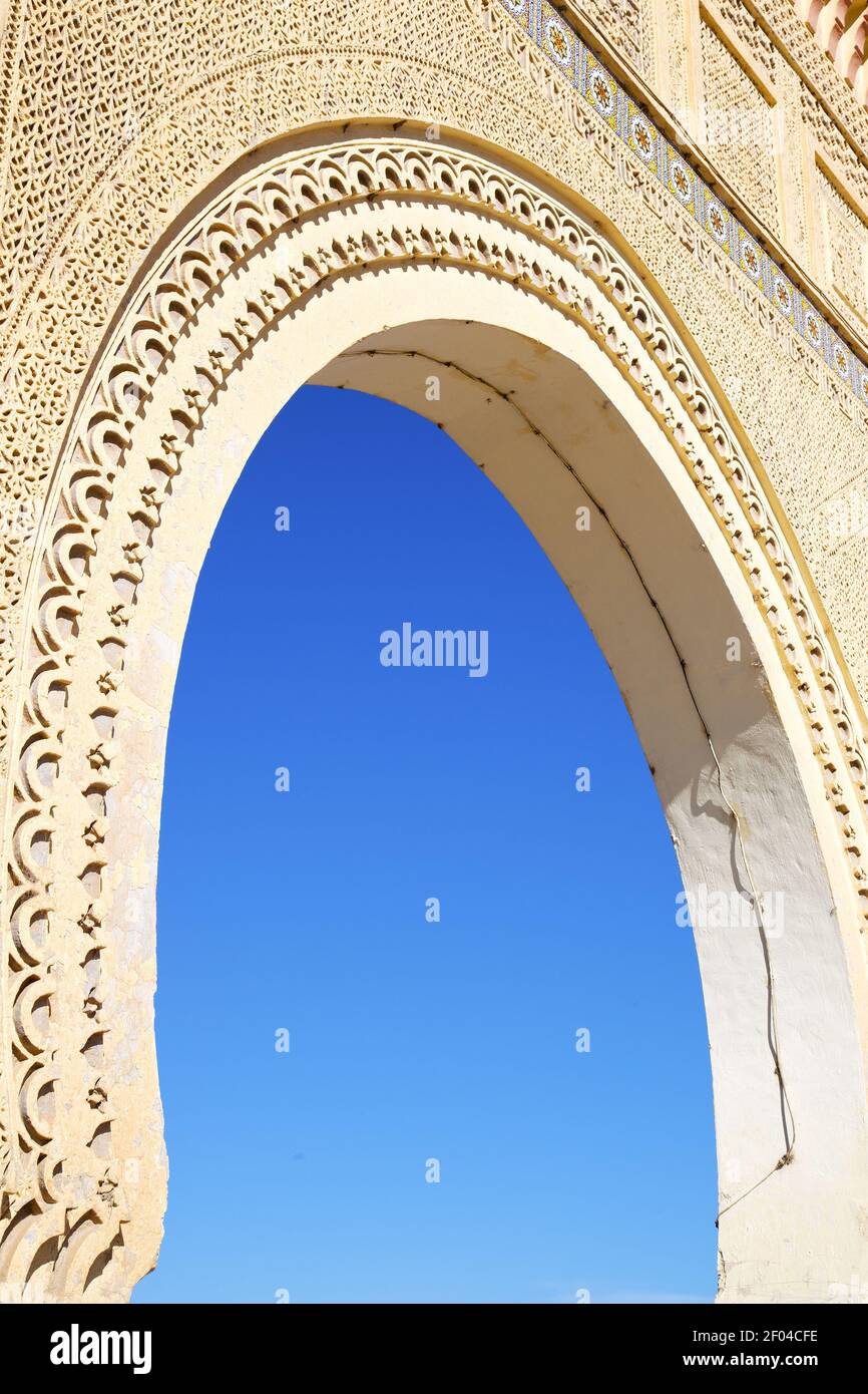 Morocco arch in africa old construction Stock Photo - Alamy