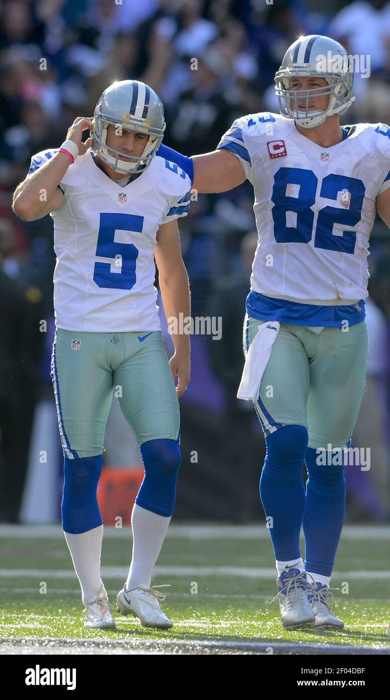 Dallas Cowboys tight end Jason Witten consoles kicker Dan Bailey after ...