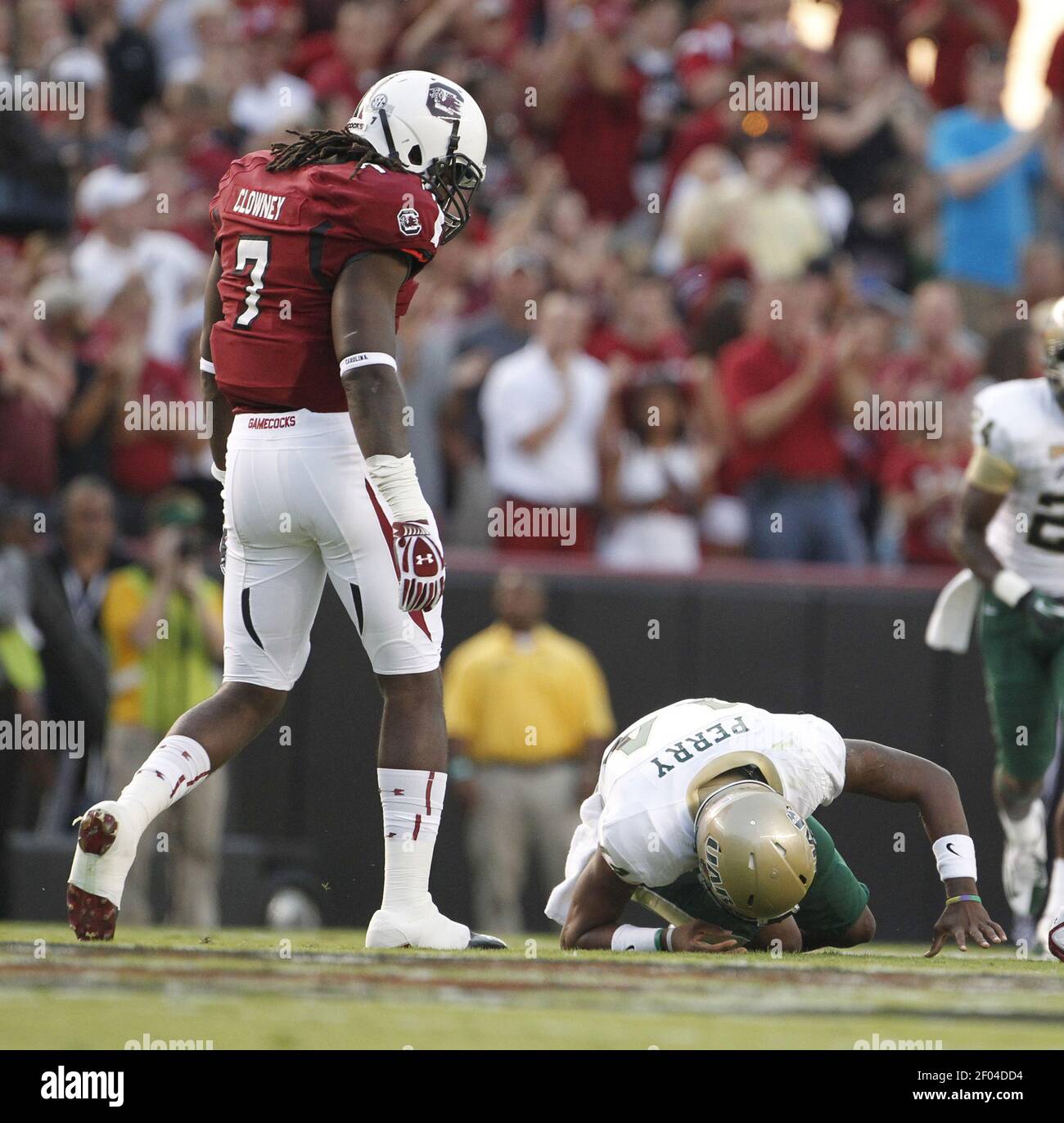 Jadeveon Clowney Hit