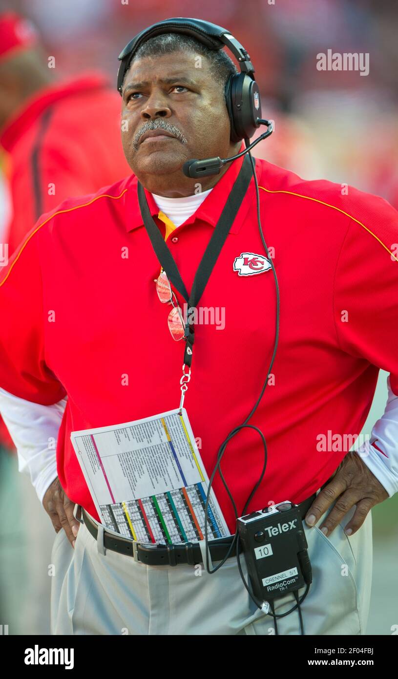 Kansas City Chiefs head coach Romeo Crennel watches the action on the ...
