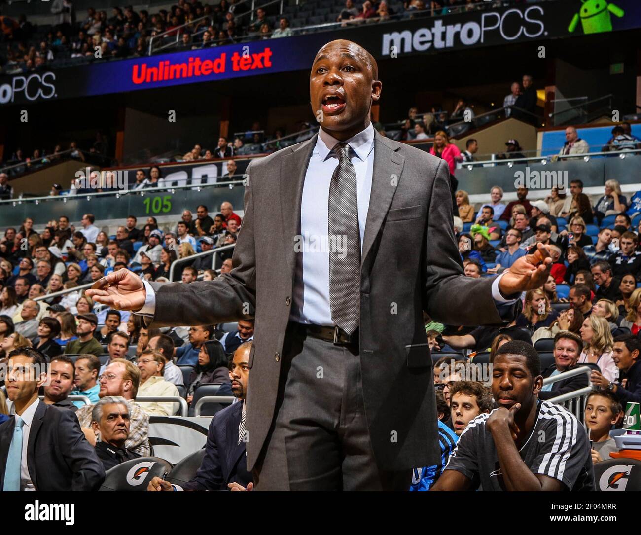 Orlando Magic head coach Jacque Vaughn reacts during third-quarter ...