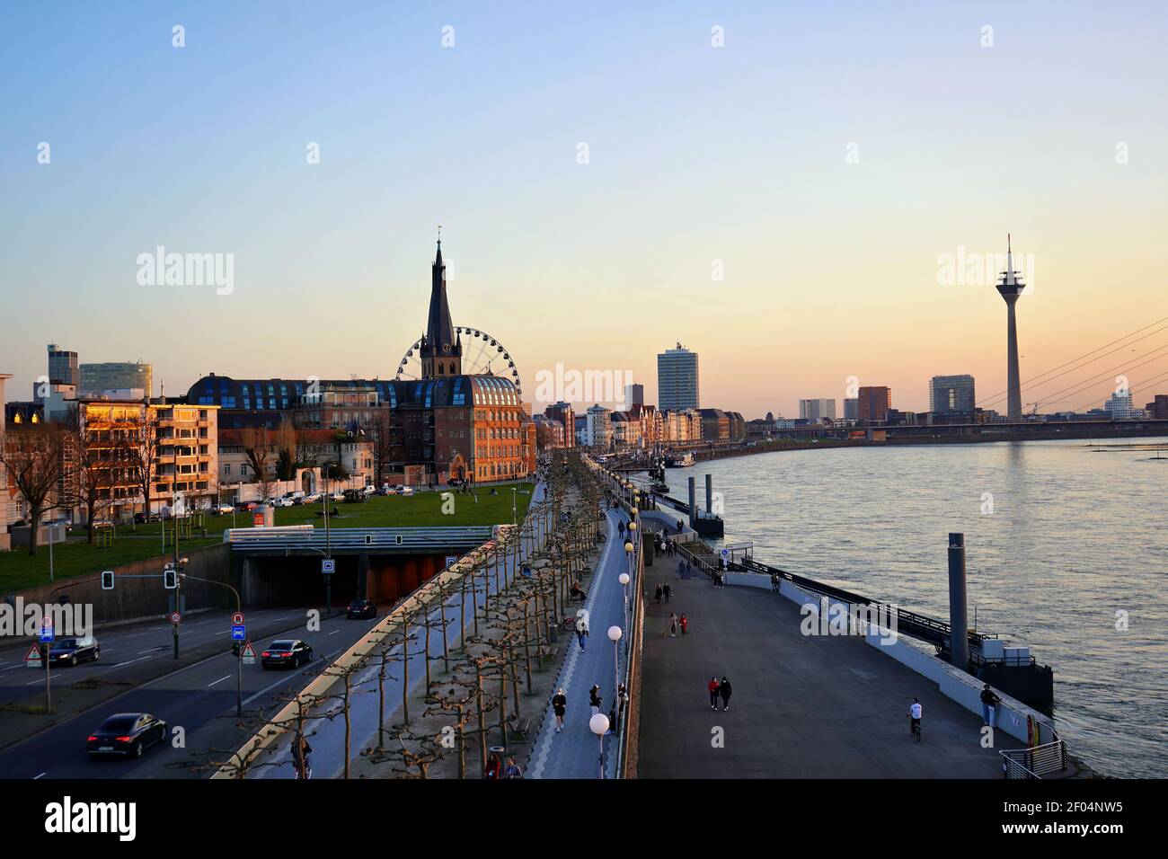 Panoramic view from Oberkassel bridge to the historic Old Town with ...