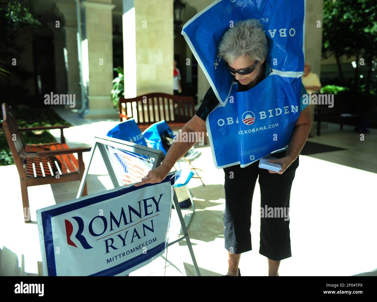 Barbara Wiston, a volunteer for the President Barack Obama campaign ...