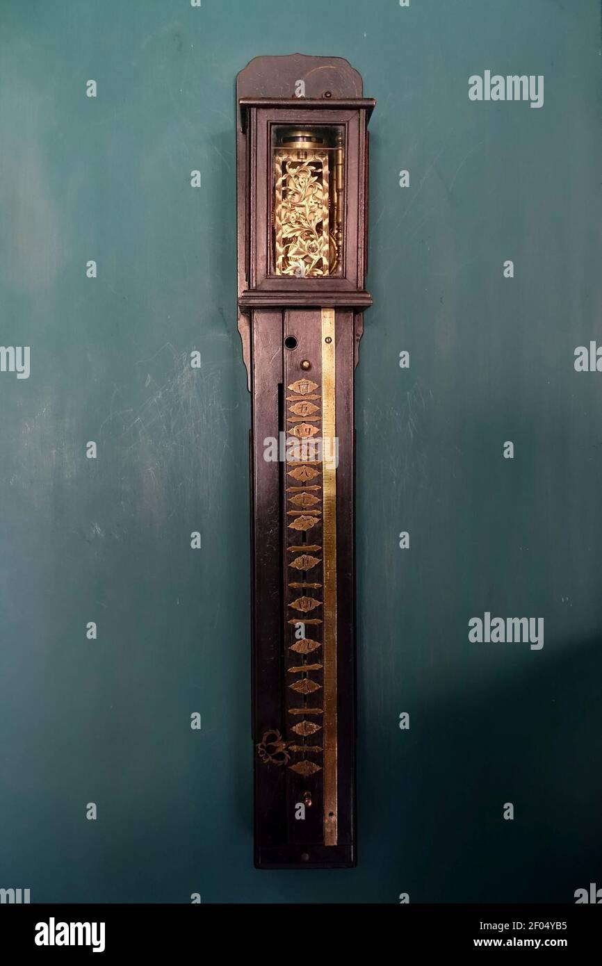 Pillar clock, Japanese Stock Photo - Alamy