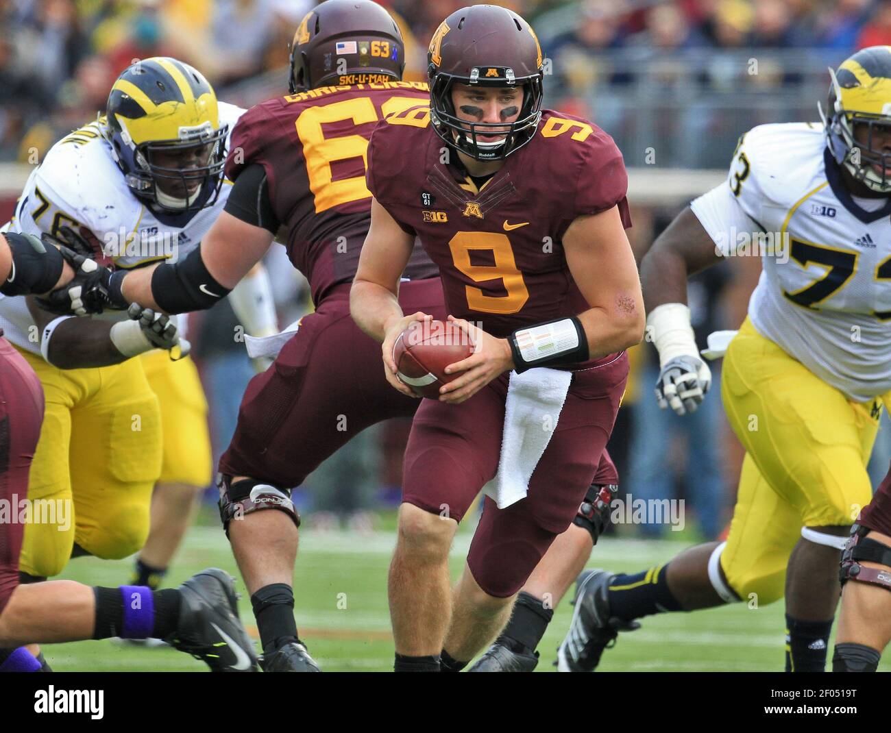 Minnesota quarterback Philip Nelson is seen during a college football ...