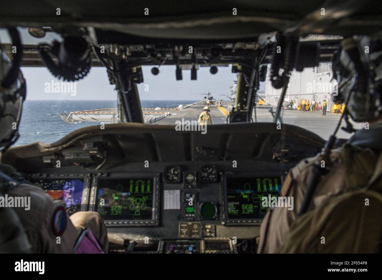 Prepare for take off hi-res stock photography and images - Alamy